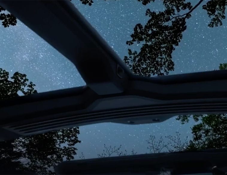 First Look: GMC HUMMER EV’s Unique Open-Air Design - Autosphere