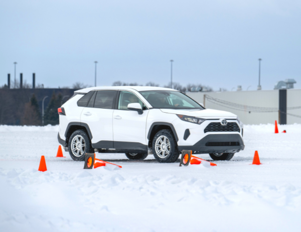 Sailun Puts Its Ice Blazer WSTX to the Test - Autosphere