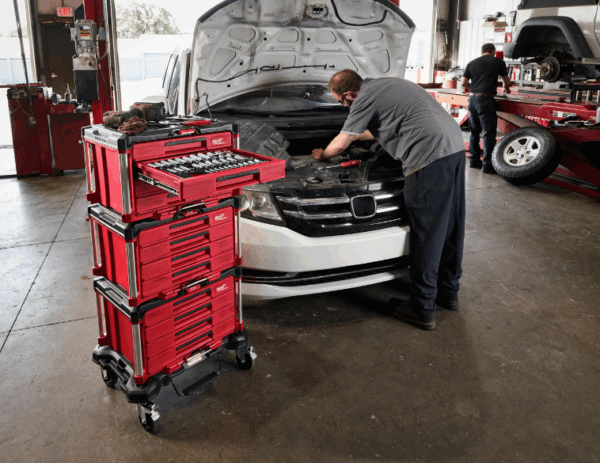 Milwaukee Tool Releases Mechanic’s Hand Tool Sets in PACKOUT™ - Autosphere